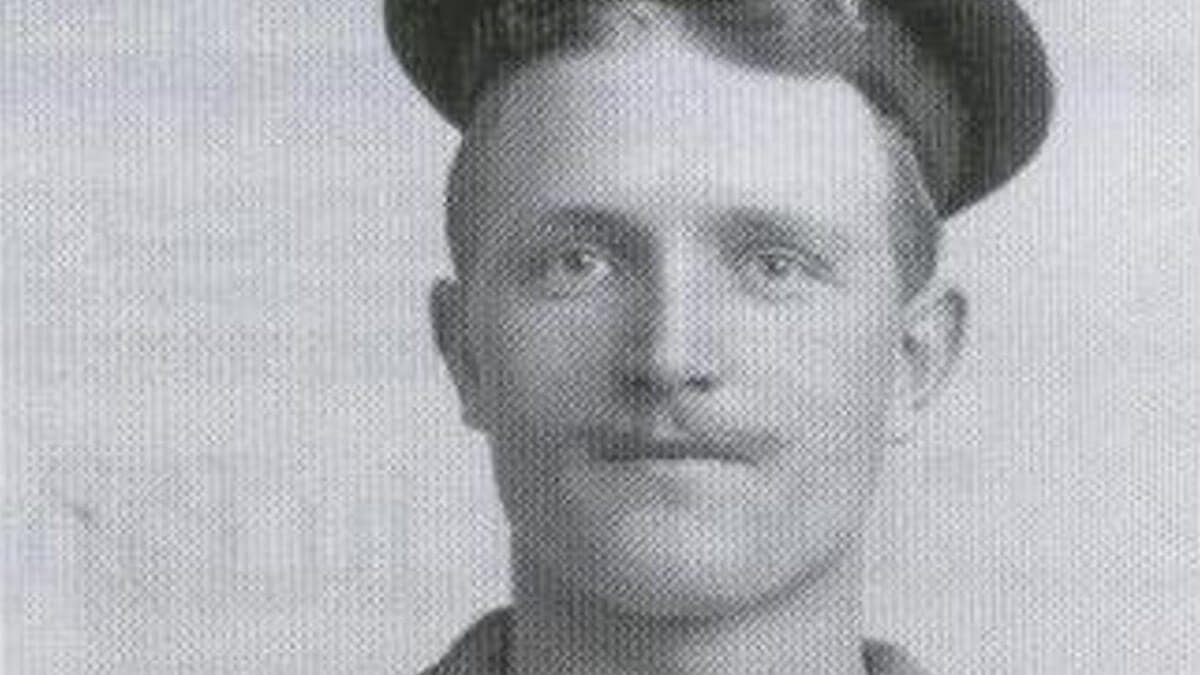 Povestea lui Carl Emil Pettersson, marinarul suedez care a devenit ...